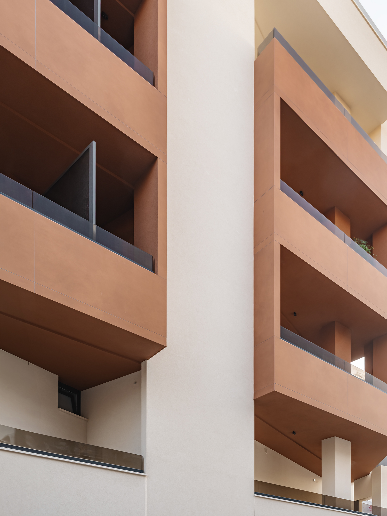 Cagnazzi Residential Building | Laminam INTL Project